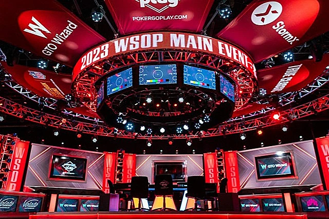 WSOP Main Event draws a record-breaking 10,043 entries! | LifeofPoker